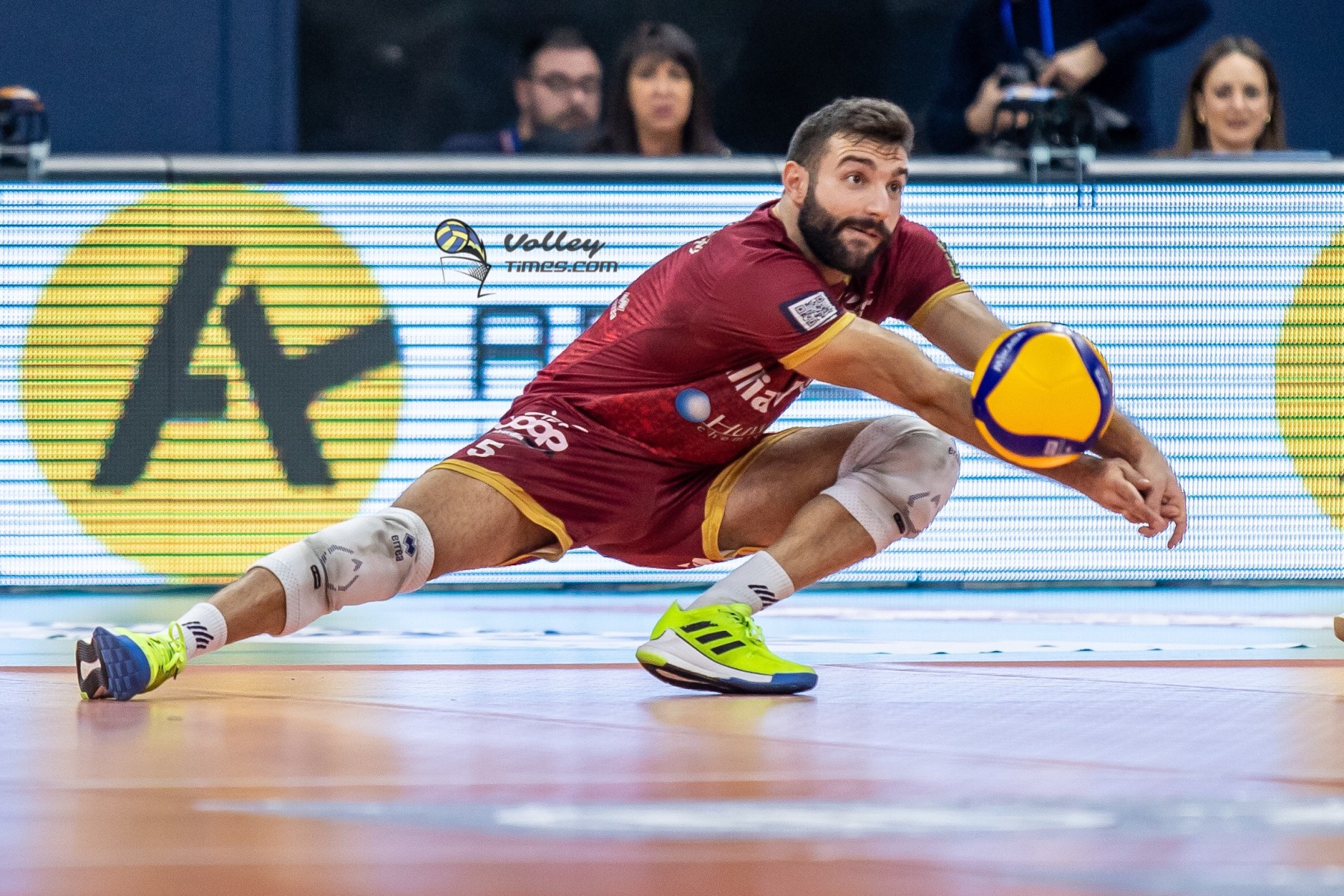 VOLLEYBALL TRANSFERS 2024/25 | USA & CANADA - VolleyTimes